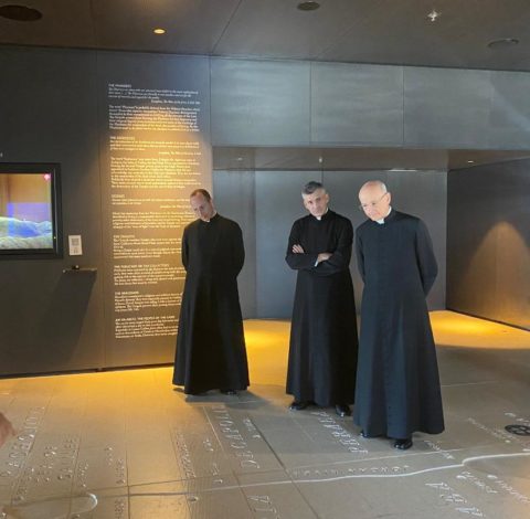 Msgr.Fernando Ocáriz visited Saxum Visitor Center during his pilgrimage ...